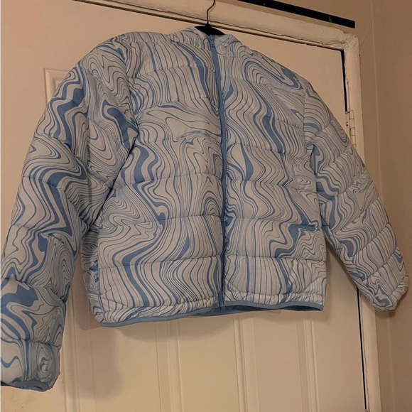 Wild Fable Jackets And Coats Wild Fable Puffy Swirl Blue Jacket